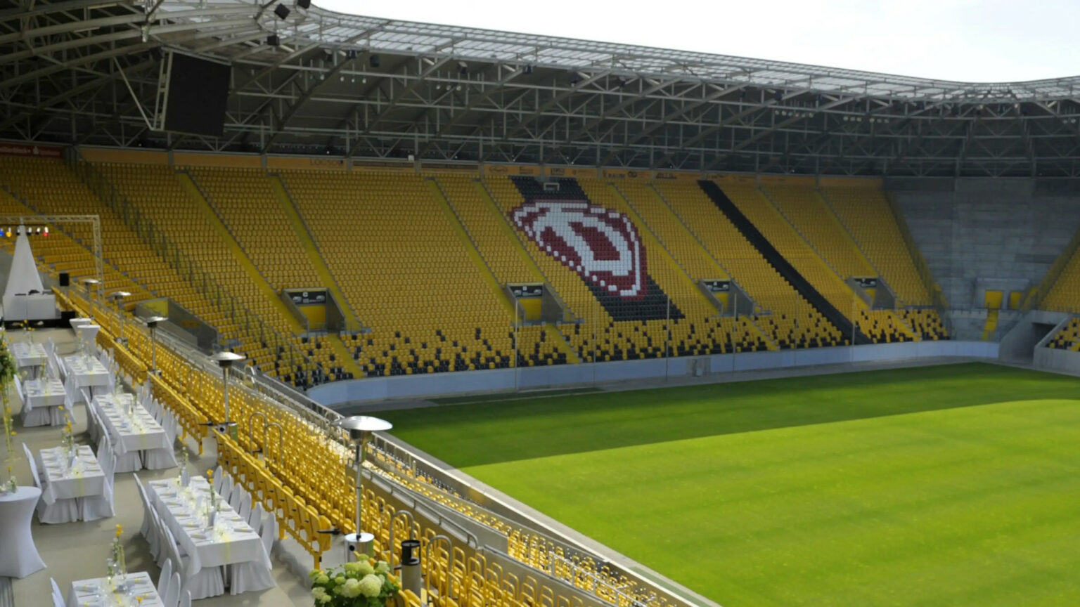 Sportfive vermarktet Events im Rudolf-Harbig-Stadion Dresden