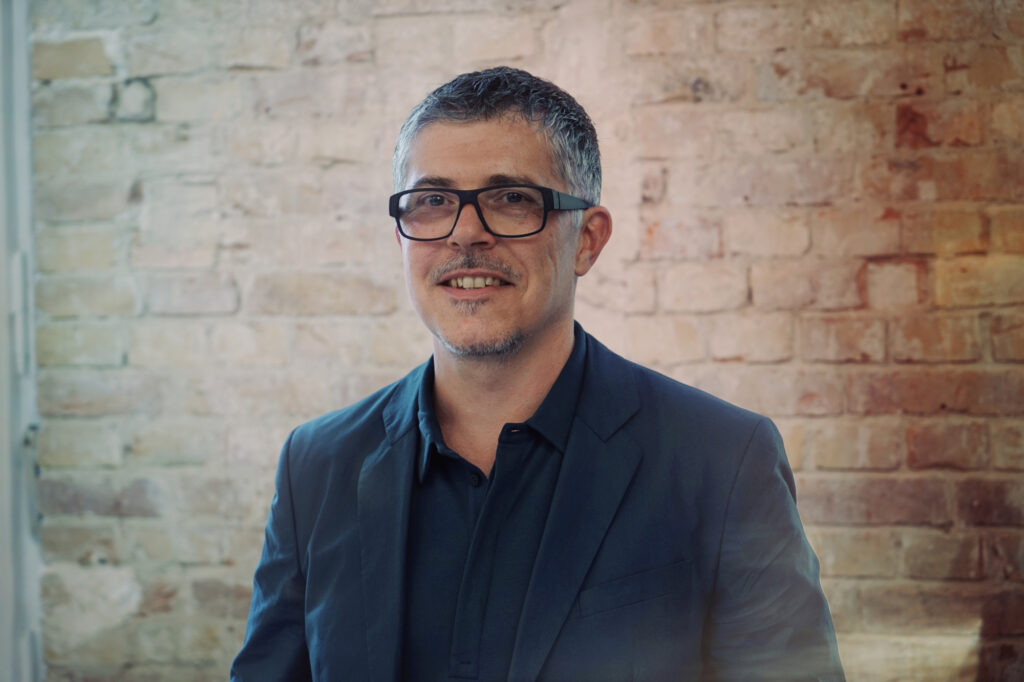 Co-CEO Michael Moser verlässt Kreativagentur Shanghai.Berlin